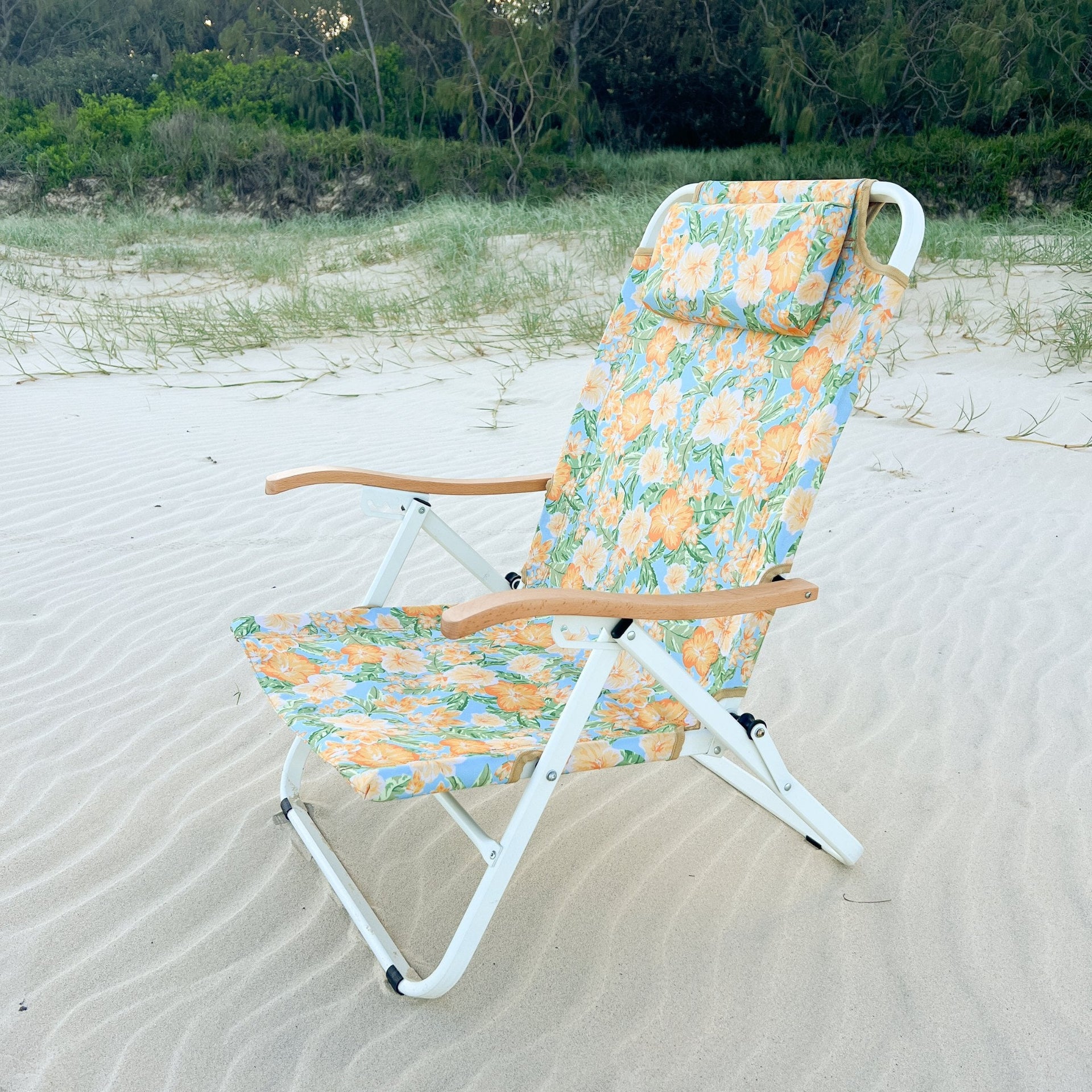 Beach Chairs – ISLA AU