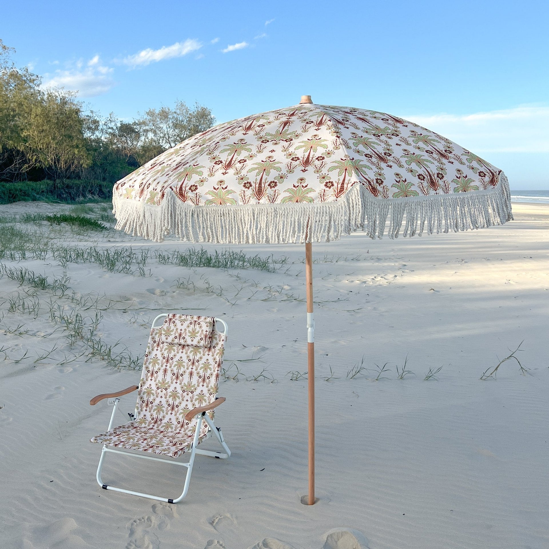 Stylish Beach Chairs - Portable & Comfortable – ISLA Label Australia